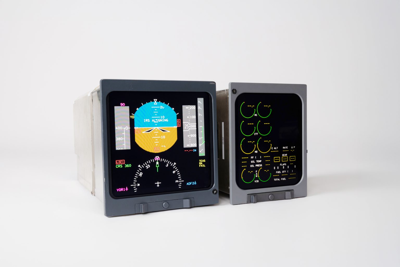 Advanced Flight Deck Displays & Instruments | Thomas Global Systems